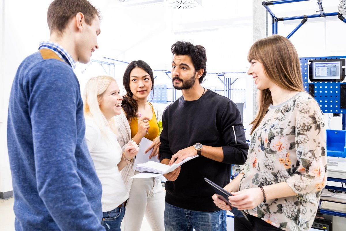 Mehr Chancengleichheit für Studierende mit dem Deutschlandstipendium - https://www.eah-jena.de